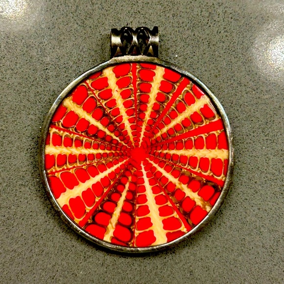 Silpada | Jewelry | Silpada Sterling Silver 925 Red Shell Resin Sundial ...